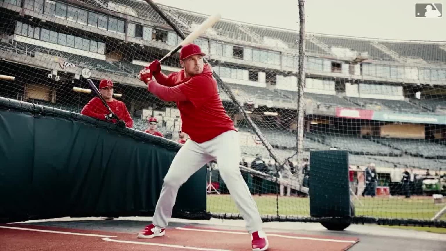 Hunter Renfroe reportedly signs two-year deal with KC | 11/04/2023 ...