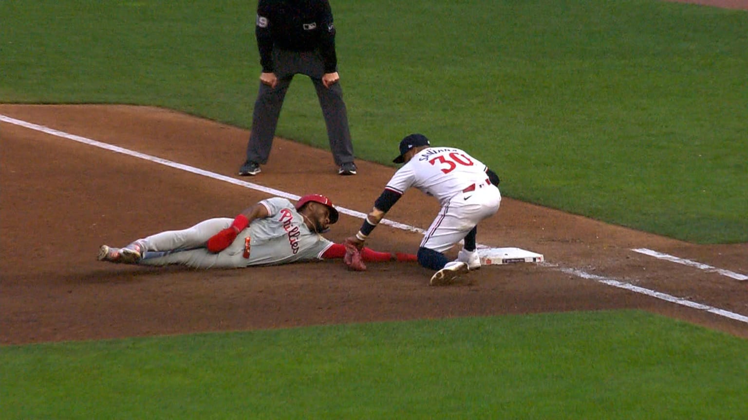 Simeon Woods Richardson picks off Johan Rojas at 1st | 07/23/2024 ...