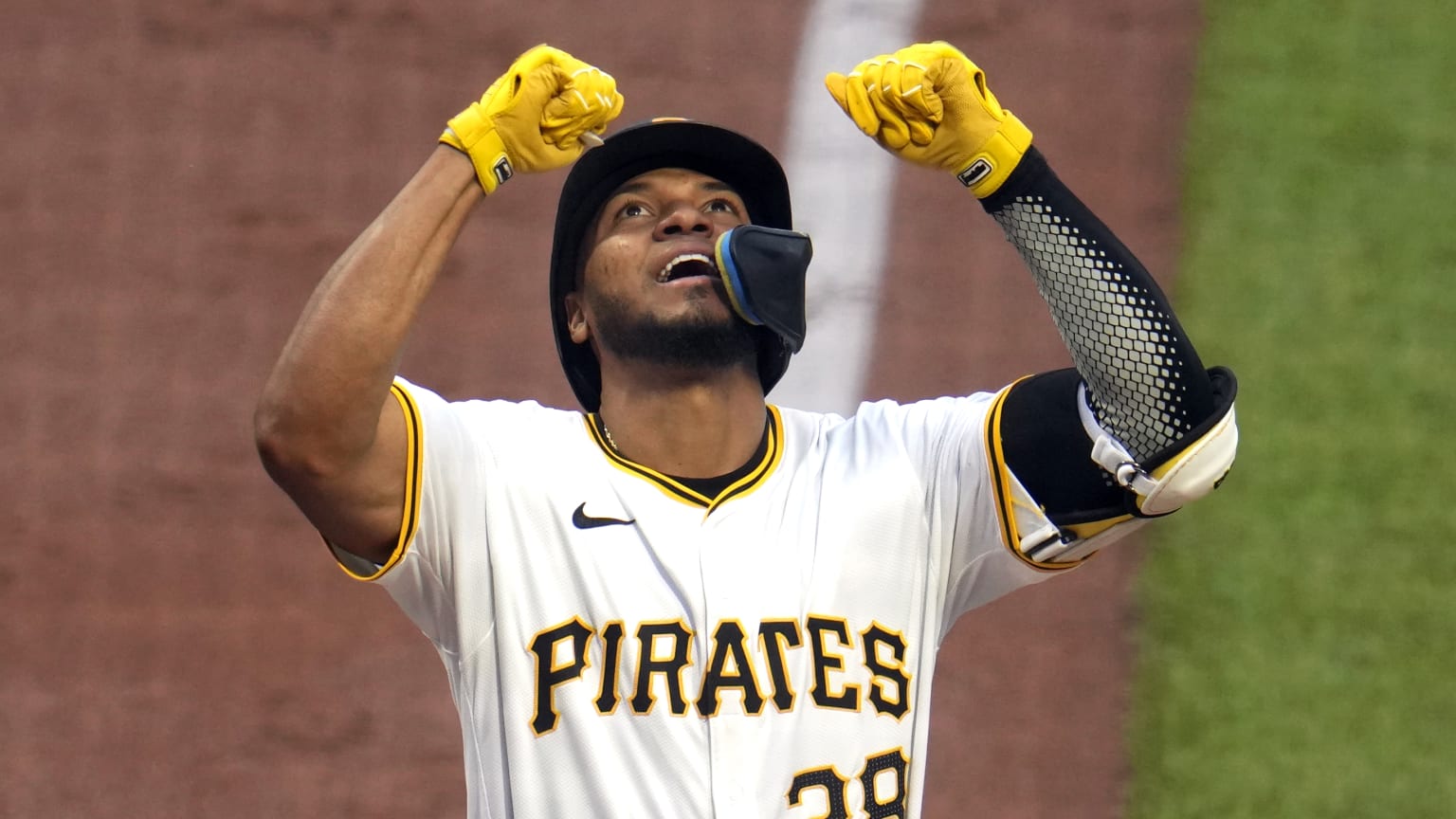 Edward Olivares hits a grand slam | 05/06/2024 | MLB.com