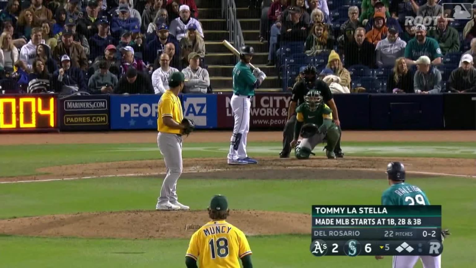 Cal Stevenson makes a spectacular diving catch | 03/24/2023 ...