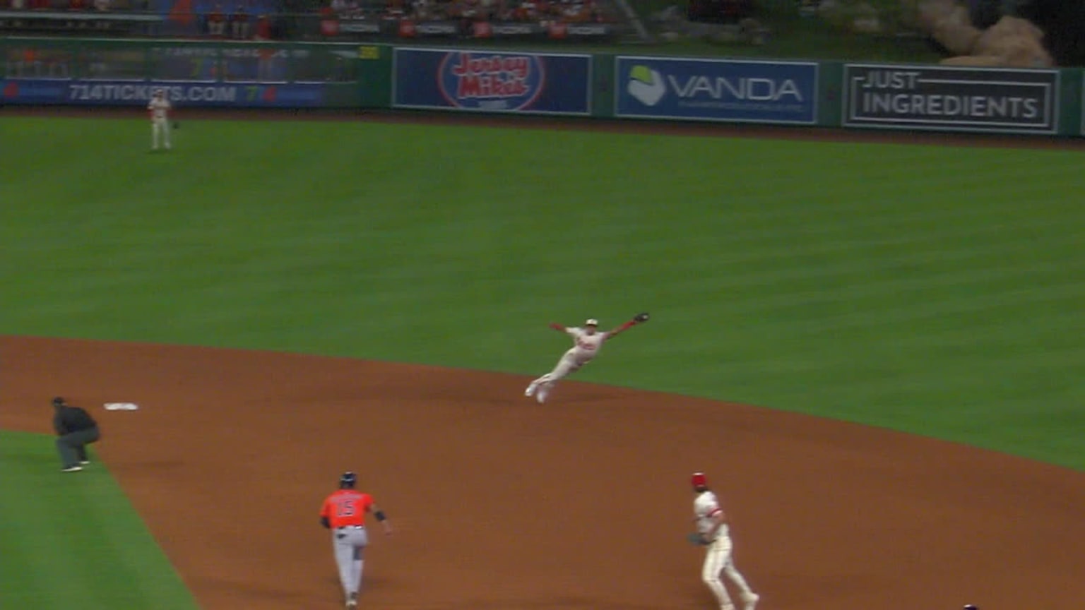 Christian Moore's diving play at second | 06/20/2025 | MLB.com