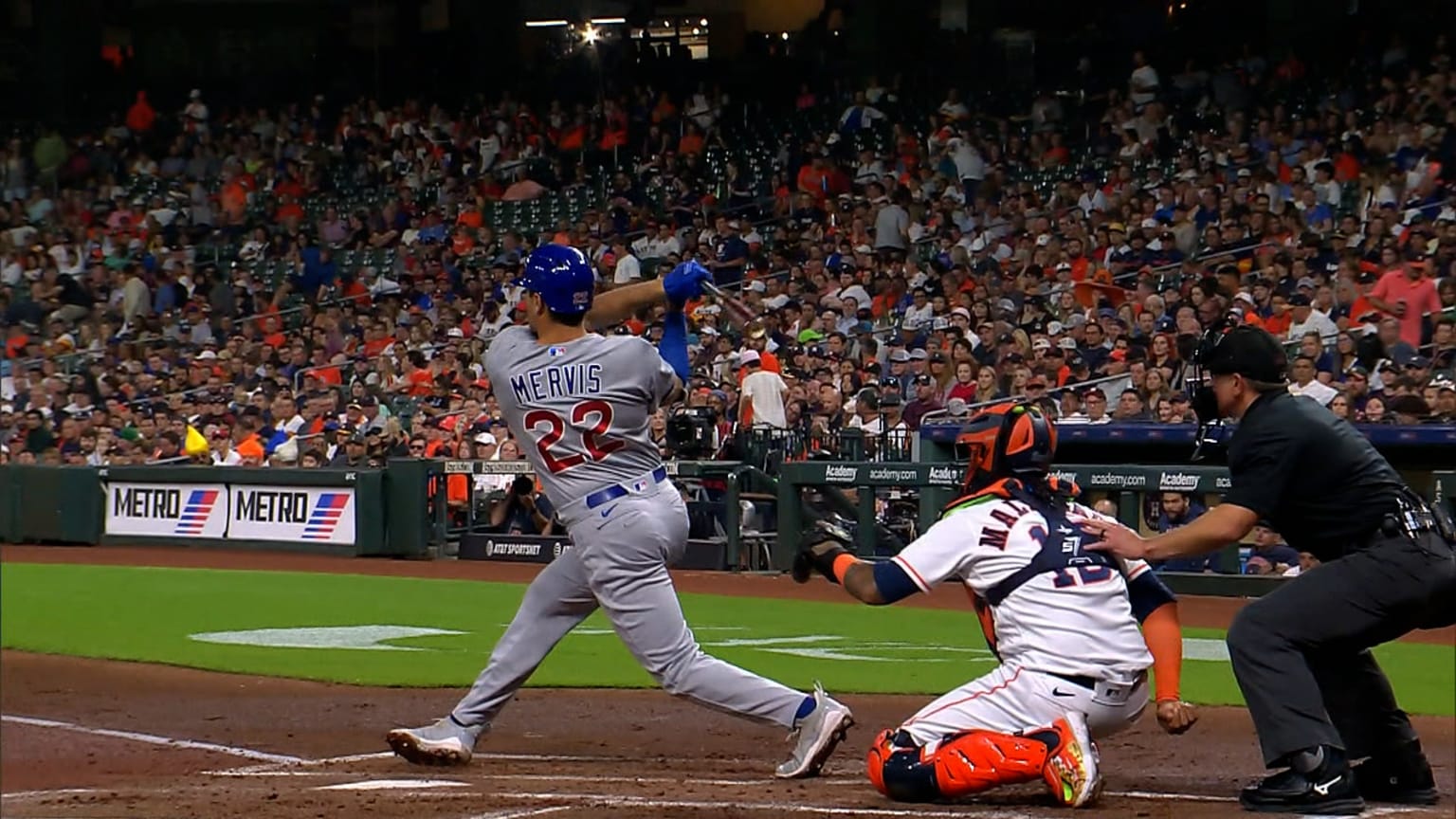 Matt Mervis crushes his first career home run | 05/16/2023 | Chicago Cubs