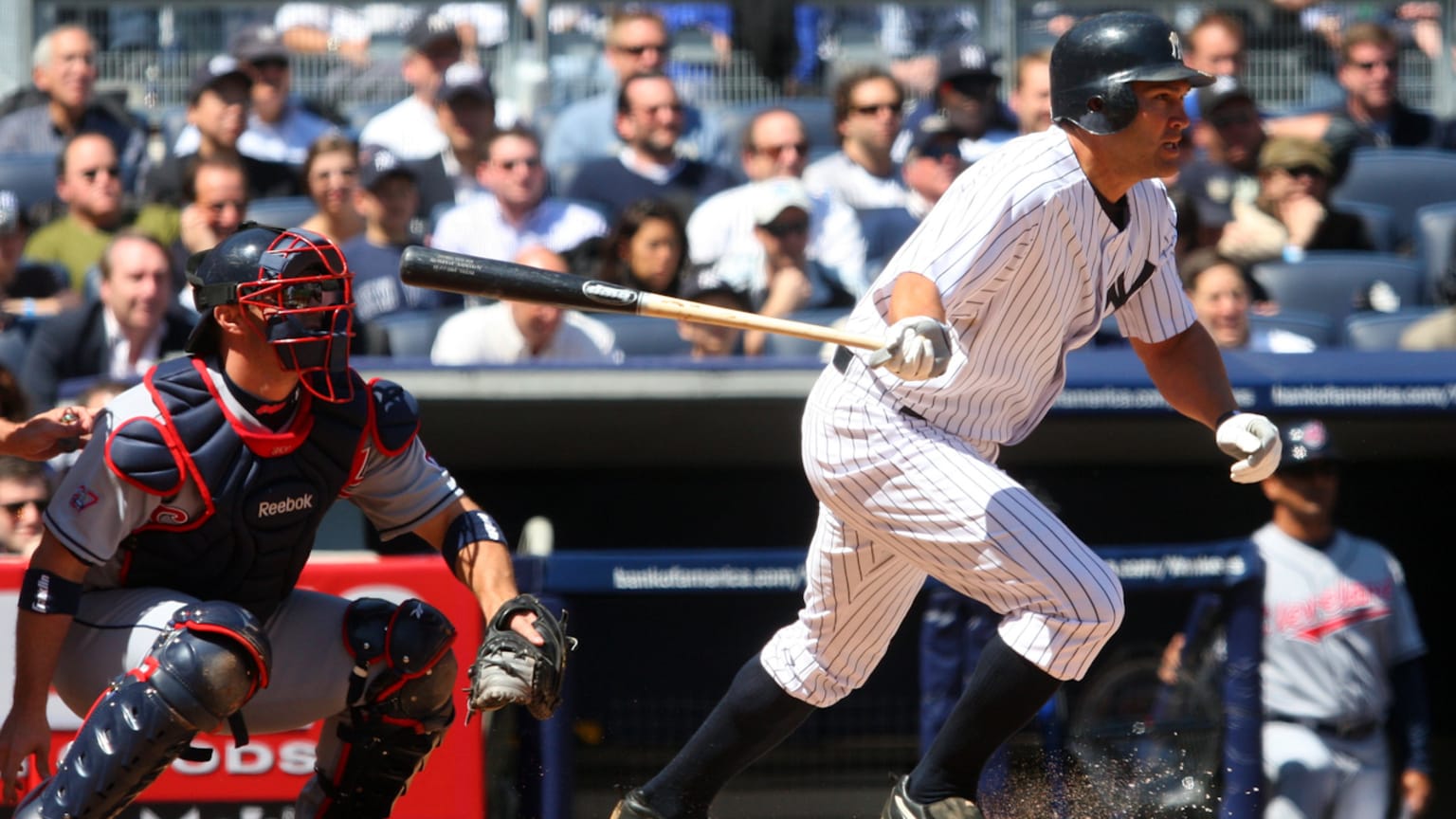 Damon gets the first hit at Yankee Stadium in 2009 | 04/16/2009 | MLB.com