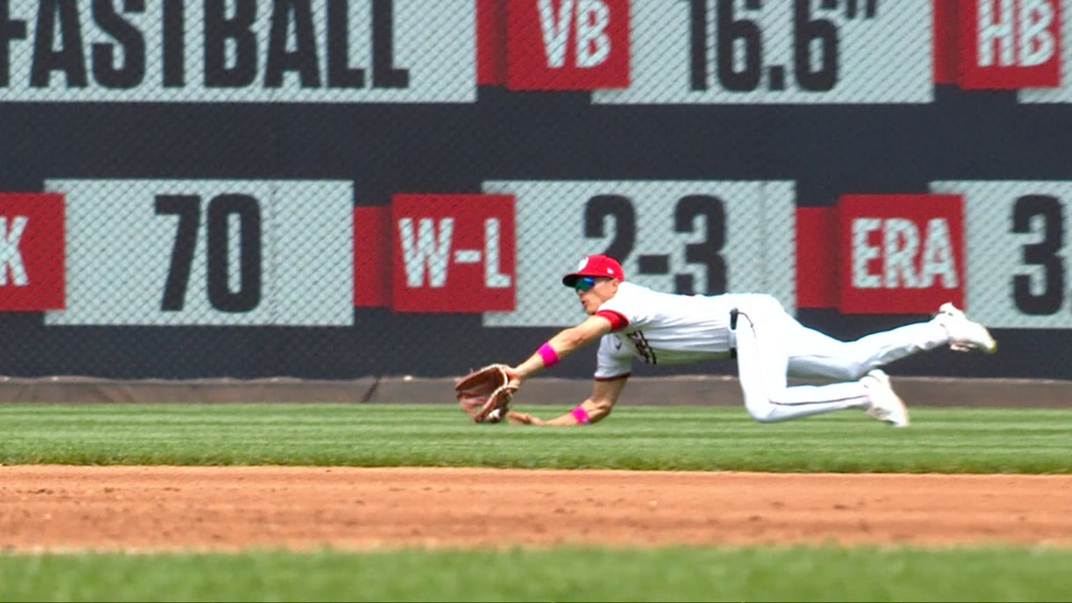 Alex Call's amazing diving catch | 05/11/2025 | MLB.com