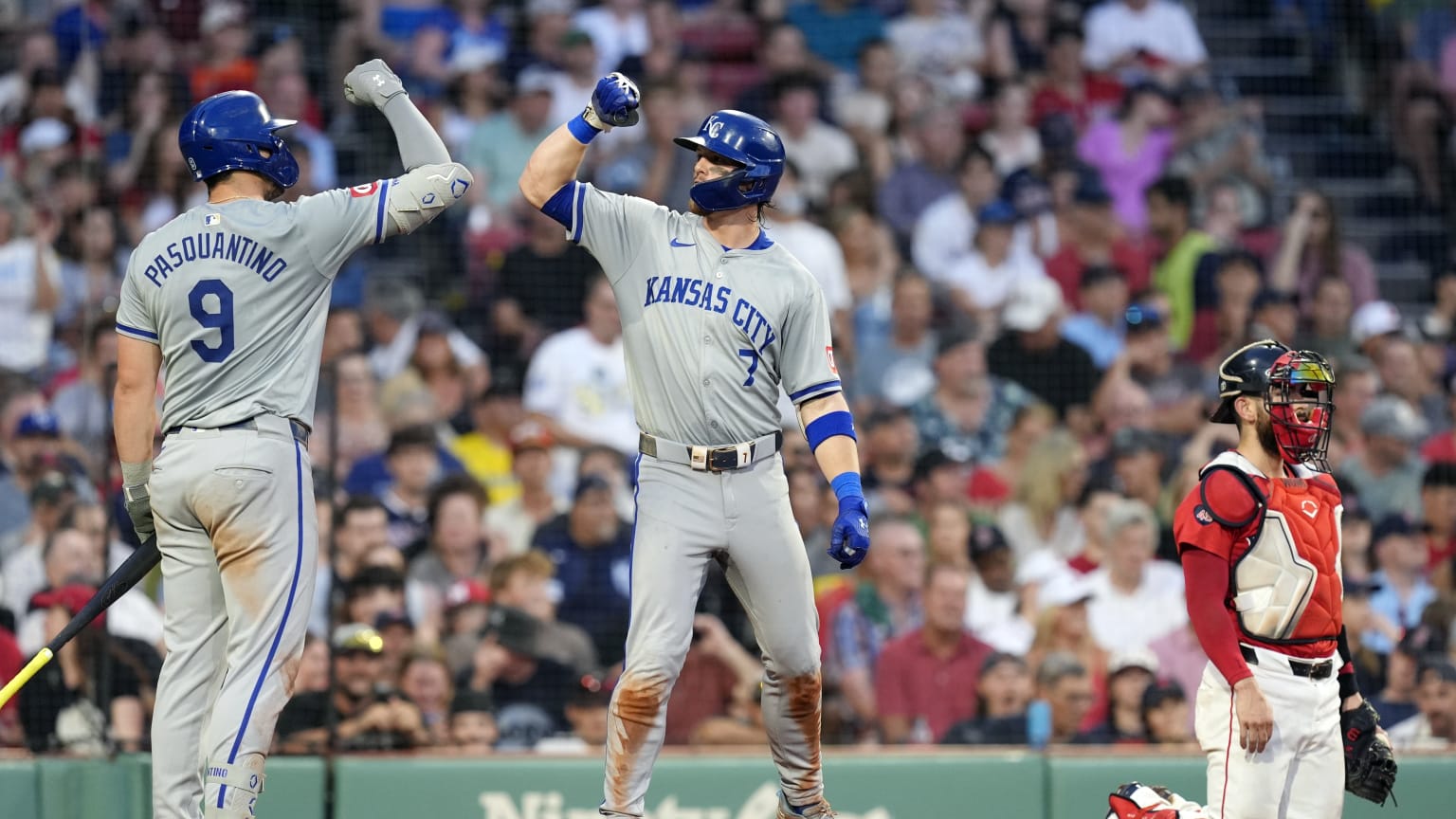 Bobby Witt Jr.'s solo homer (16) | 07/12/2024 | MLB.com