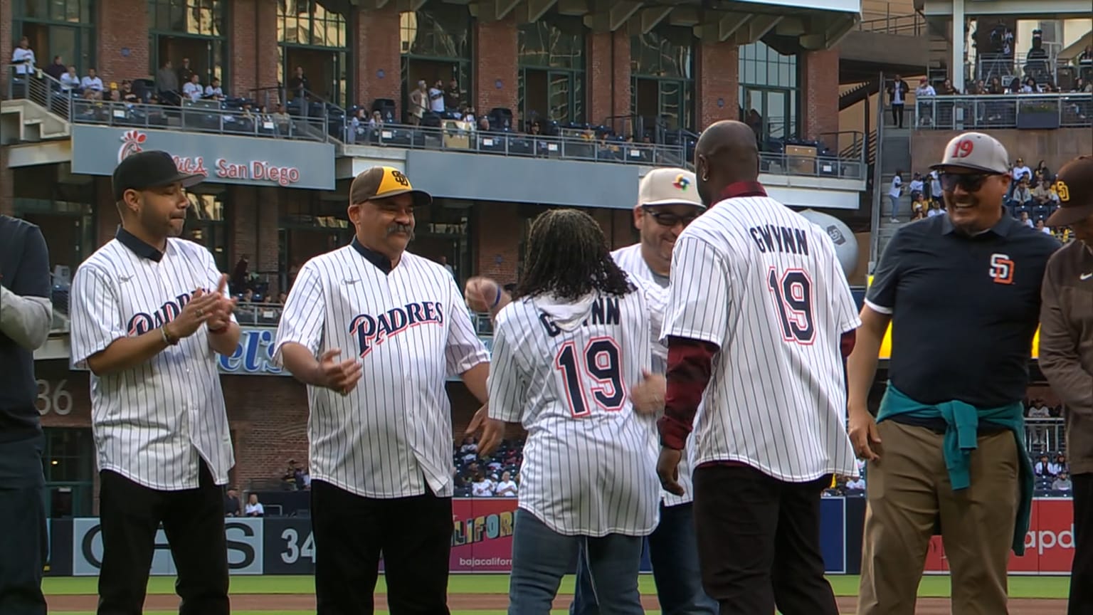 Padres '98 WS team reunites for 25th anniversary | 04/18/2023 | San ...