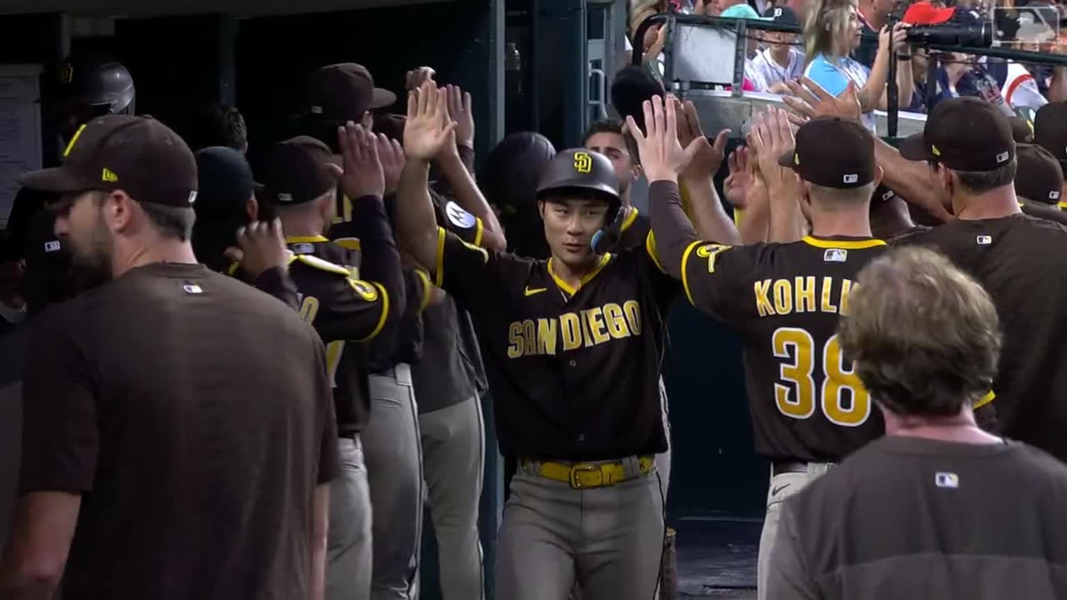 Padres score five runs in the top of the 5th | 07/22/2023 | San Diego ...