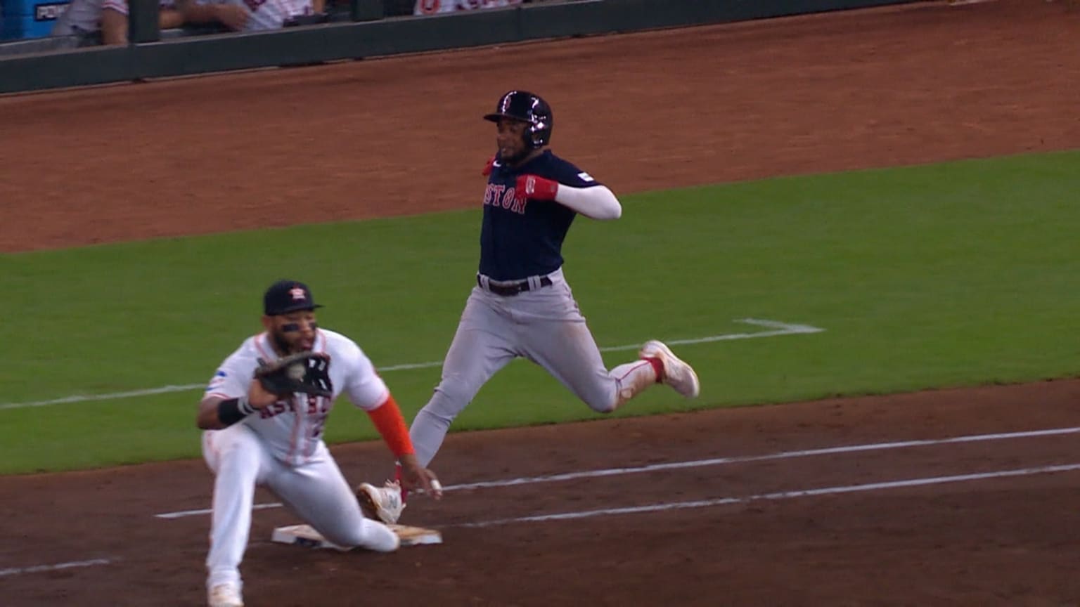 Pablo Reyes out at first after challenge | 08/24/2023 | Minnesota Twins