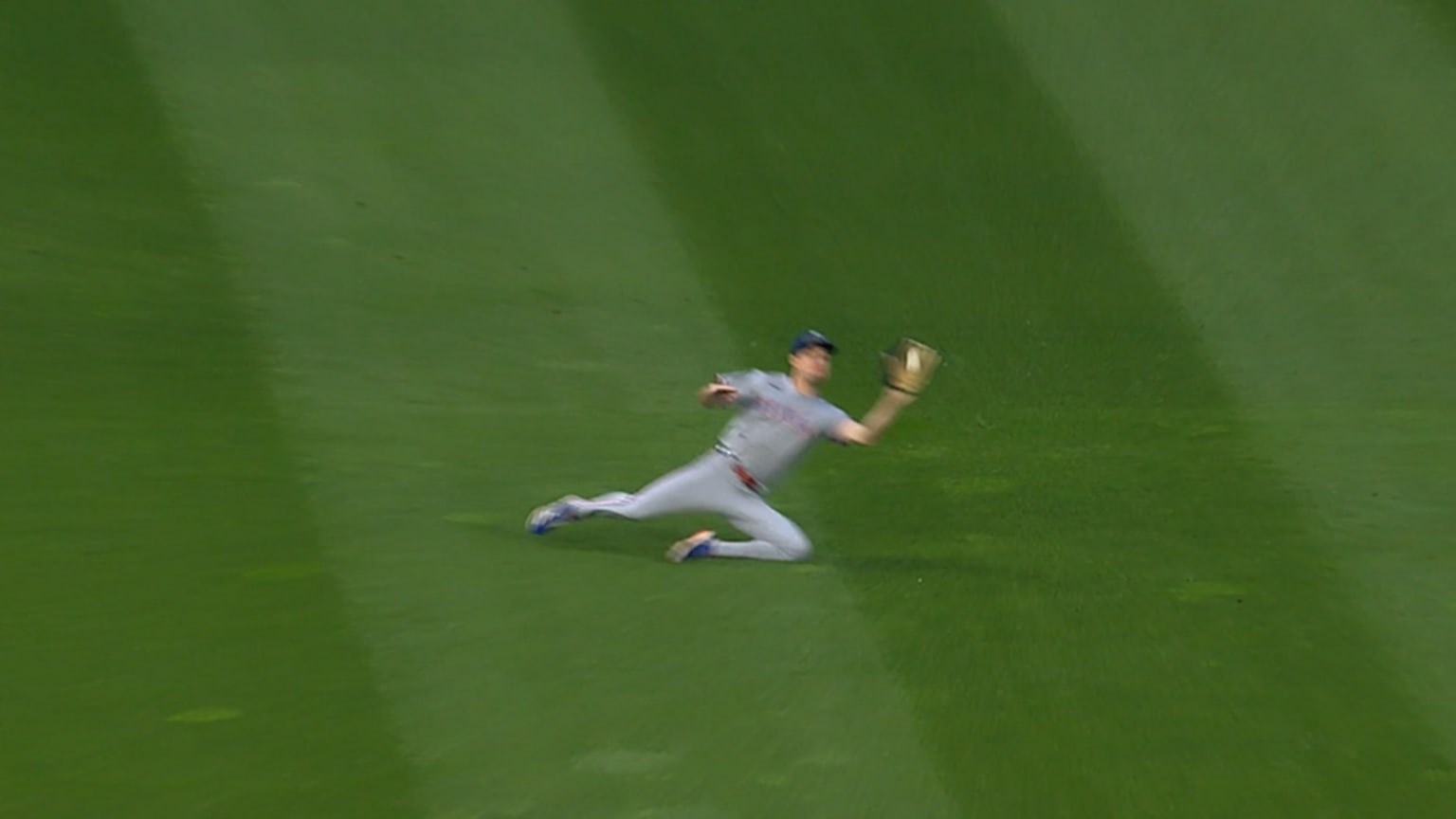 Evan Carter's diving catch | 06/11/2025 | Texas Rangers