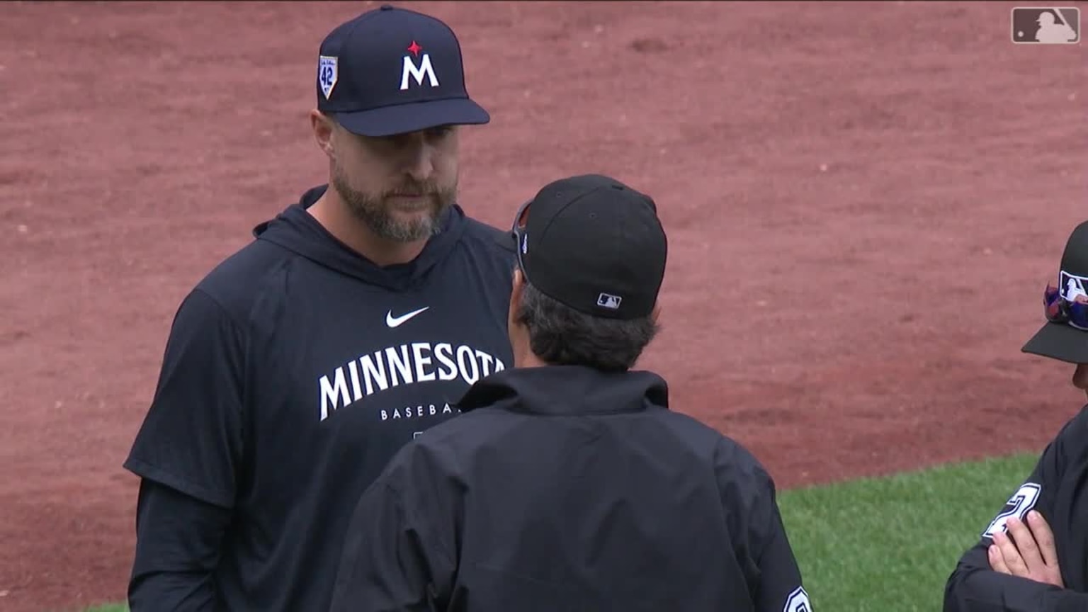 Rocco Baldelli gets ejected after argument with ump | 04/15/2023 | MLB.com