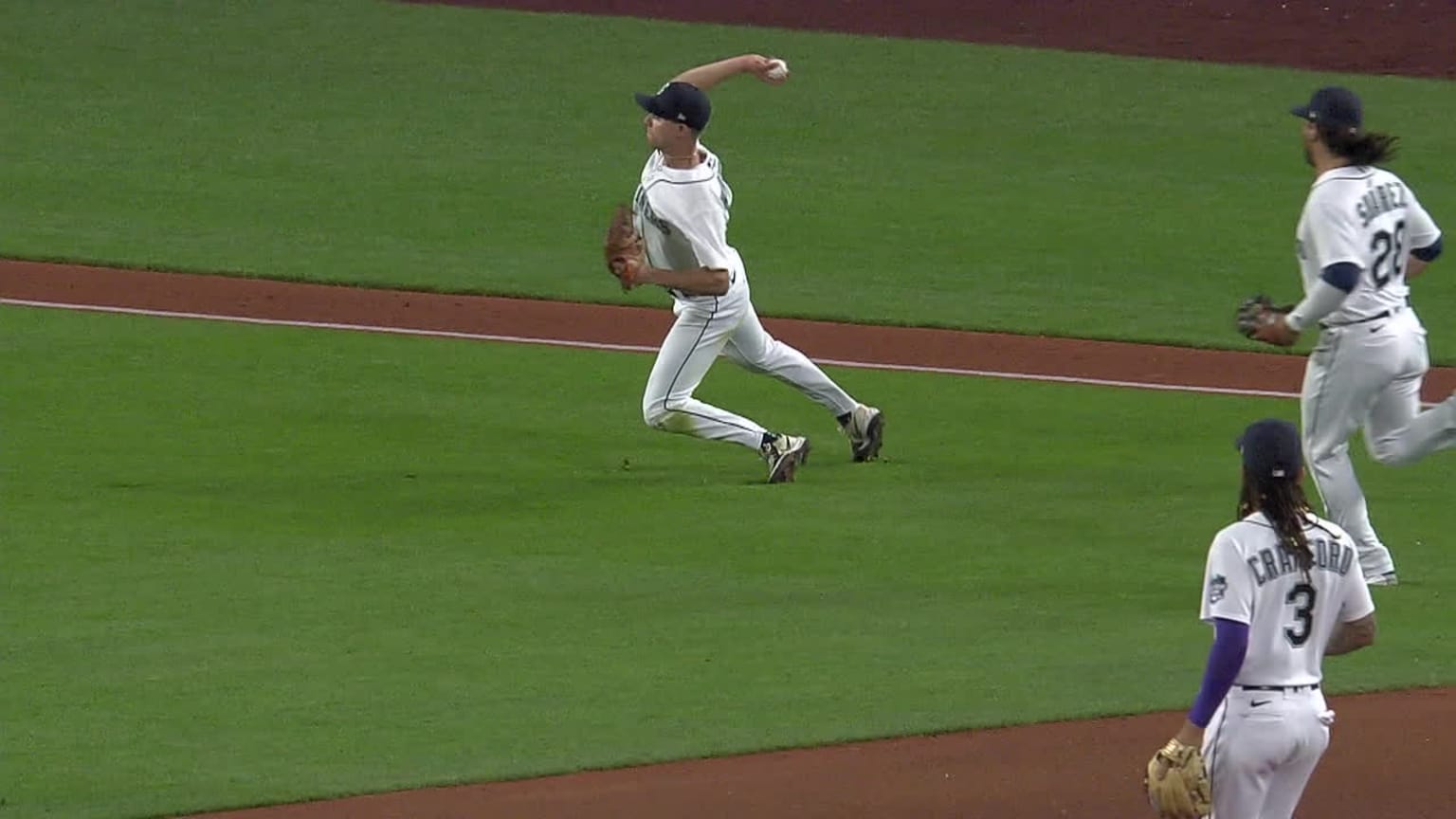 Luke Weaver makes a strong throw to first for the out | 08/29/2023 ...