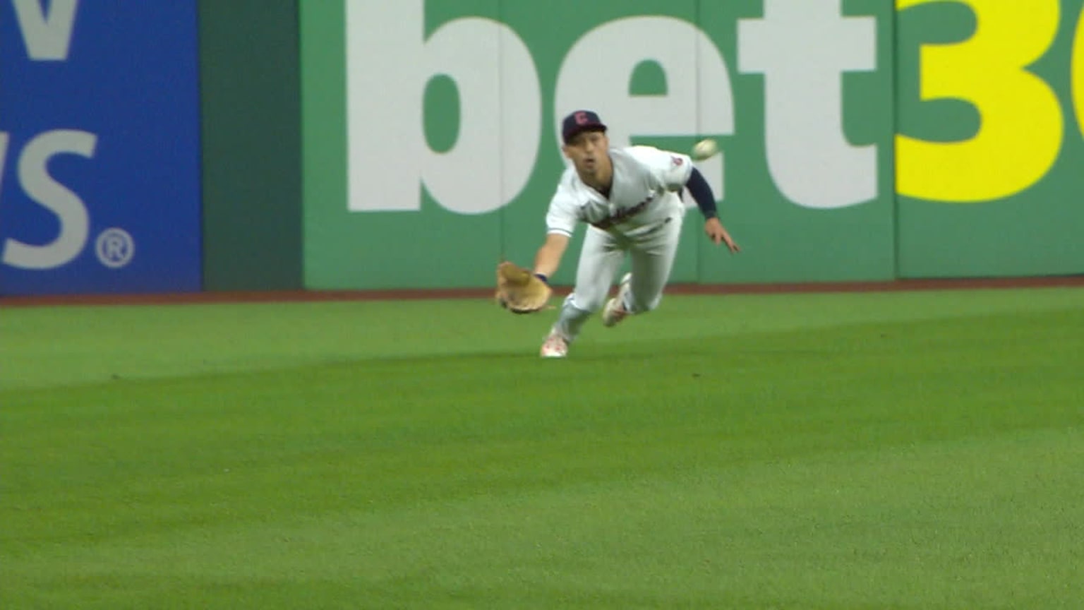 Steven Kwan makes a stellar catch in left field | 06/09/2023 | MLB.com