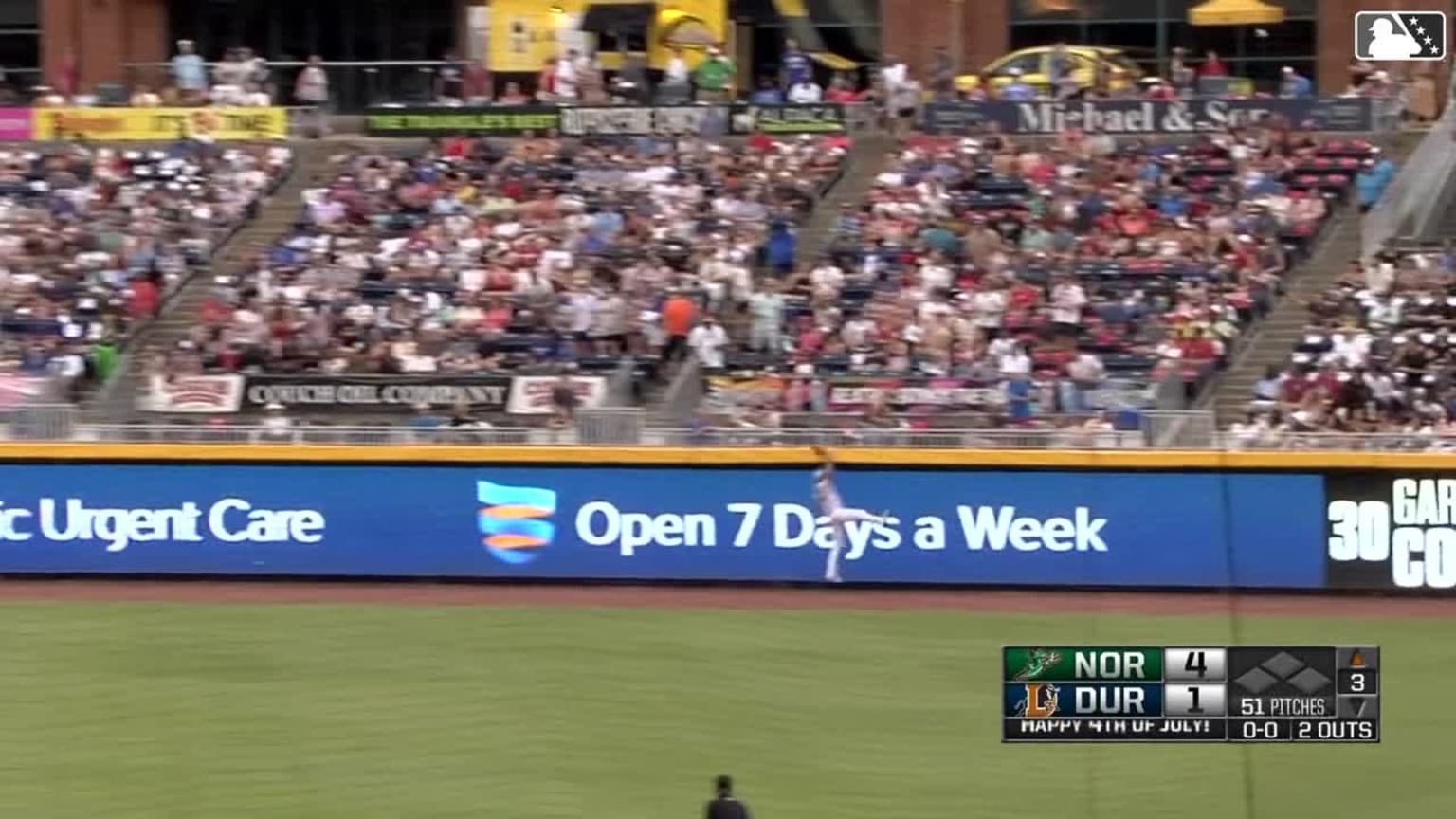 Kameron Misner's home run robbery | 07/05/2024 | Tampa Bay Rays