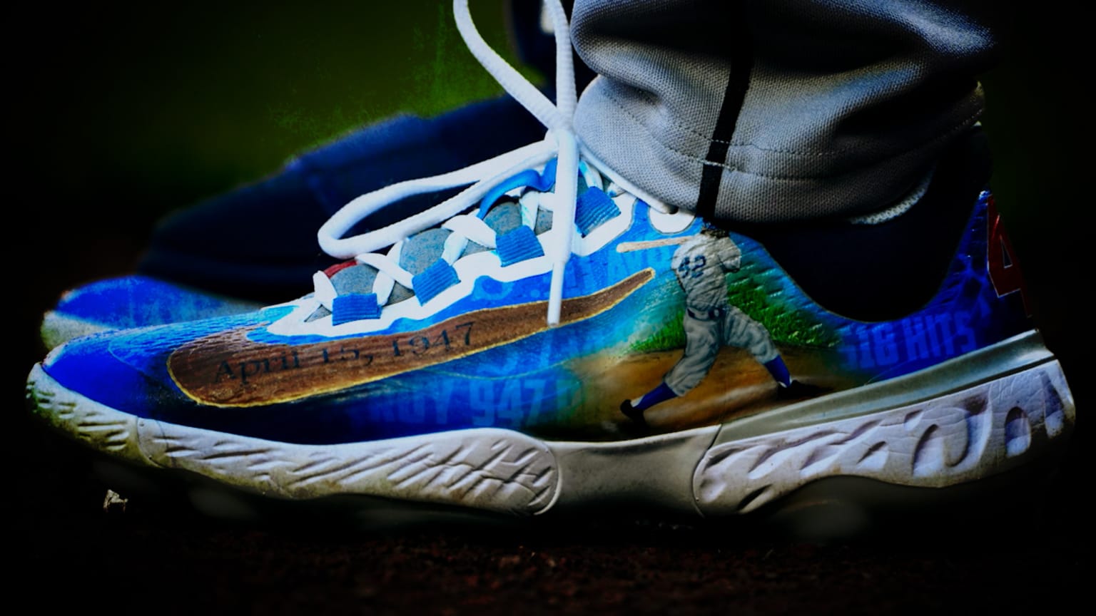 Looking at the best cleats across MLB | 04/19/2025 | Seattle Mariners