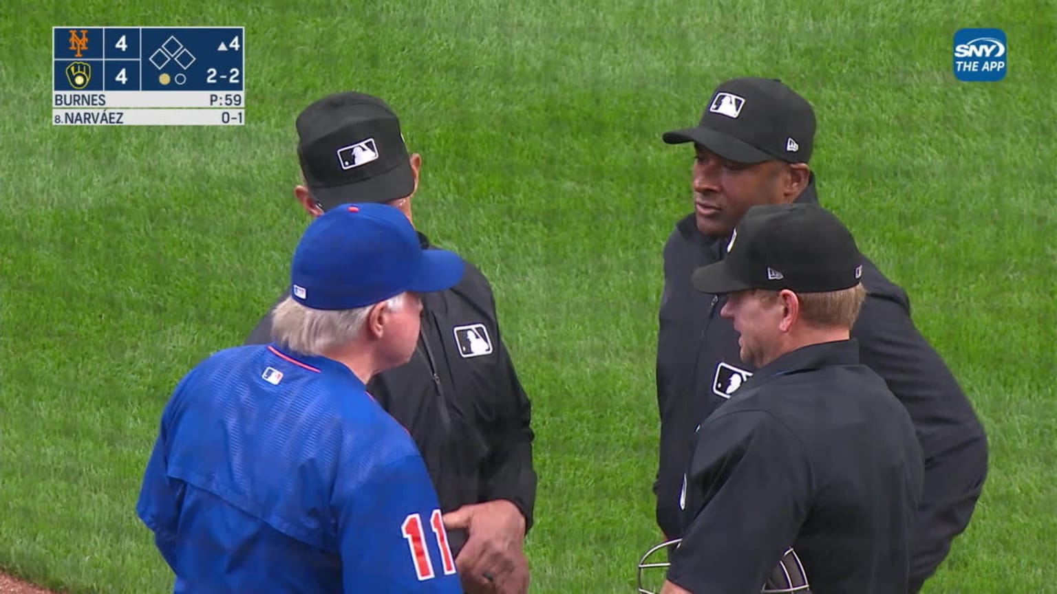 Omar Narváez gets a base hit to right after review | 04/05/2023 | New ...