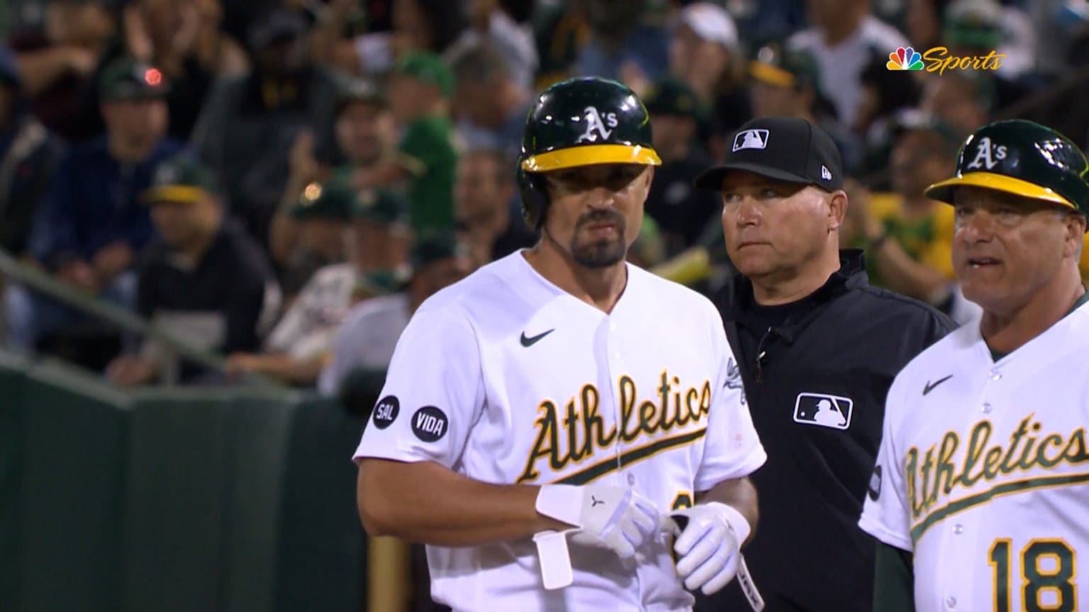 Jace Peterson singles to center field, one scores | 06/30/2023 | Athletics