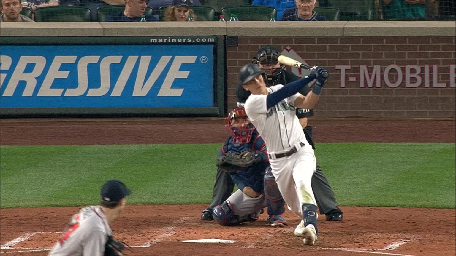 Sam Haggerty slugs a solo homer to left field | 09/10/2022 | Seattle ...