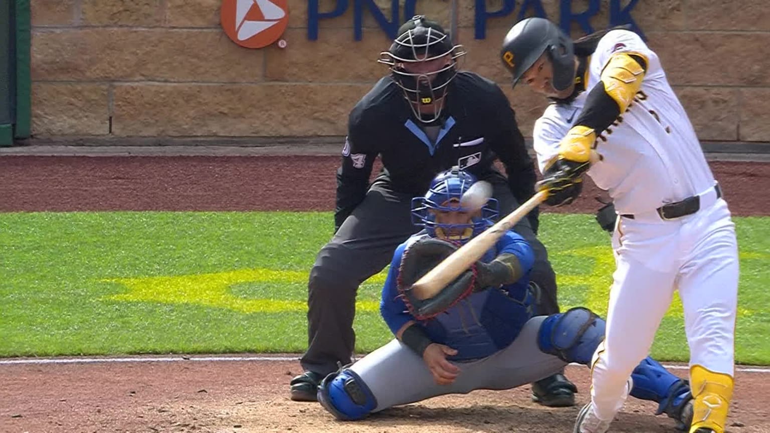 Connor Joe, Oneil Cruz hit back-to-back home runs | 05/11/2024 ...