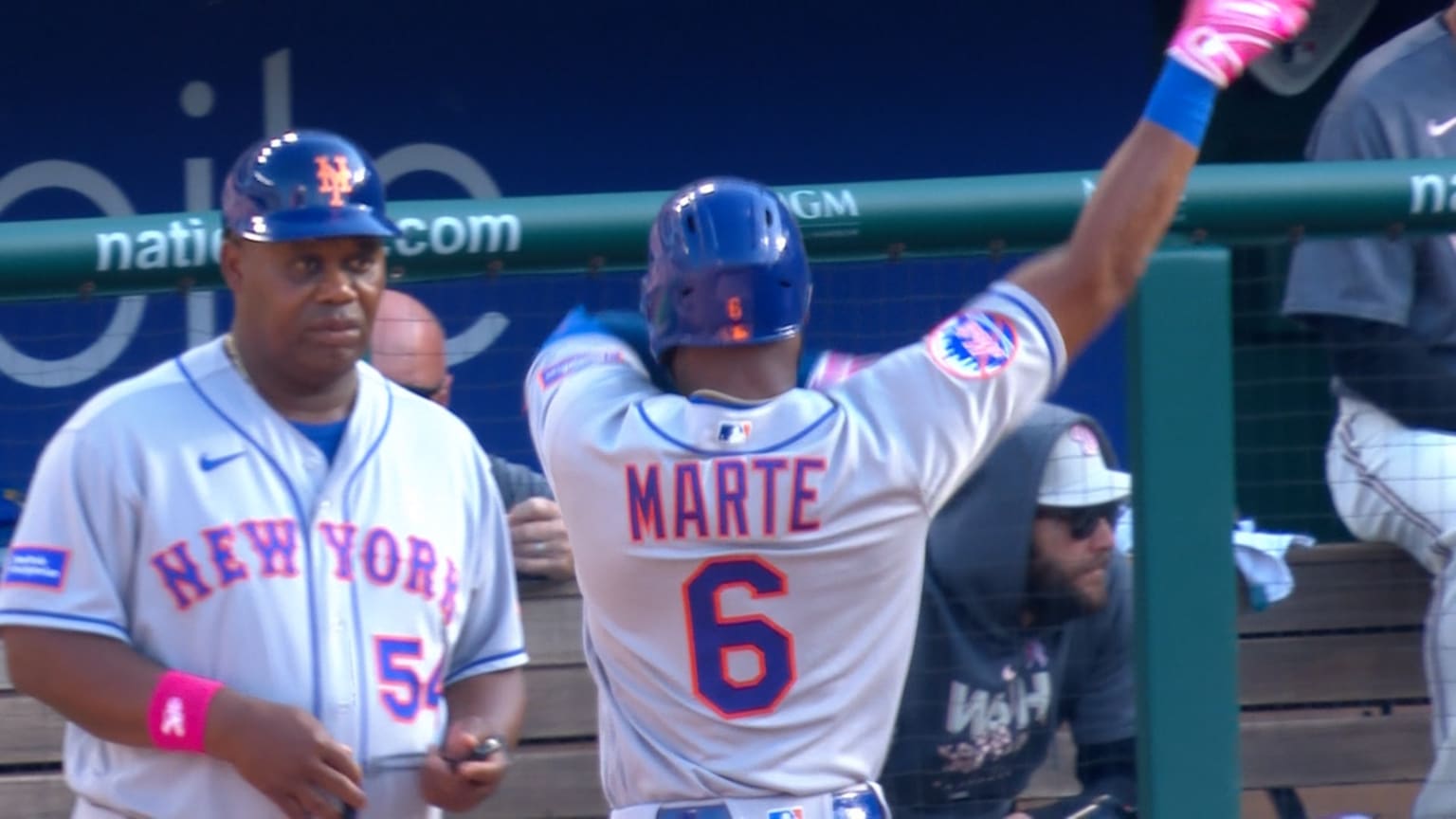 Starling Marte drops an RBI single into center field | 05/14/2023 | New ...