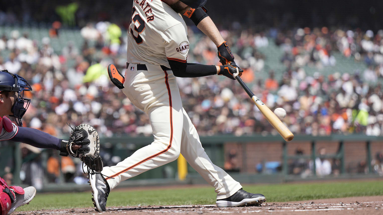 Austin Slater's RBI infield single | 04/10/2024 | San Francisco Giants