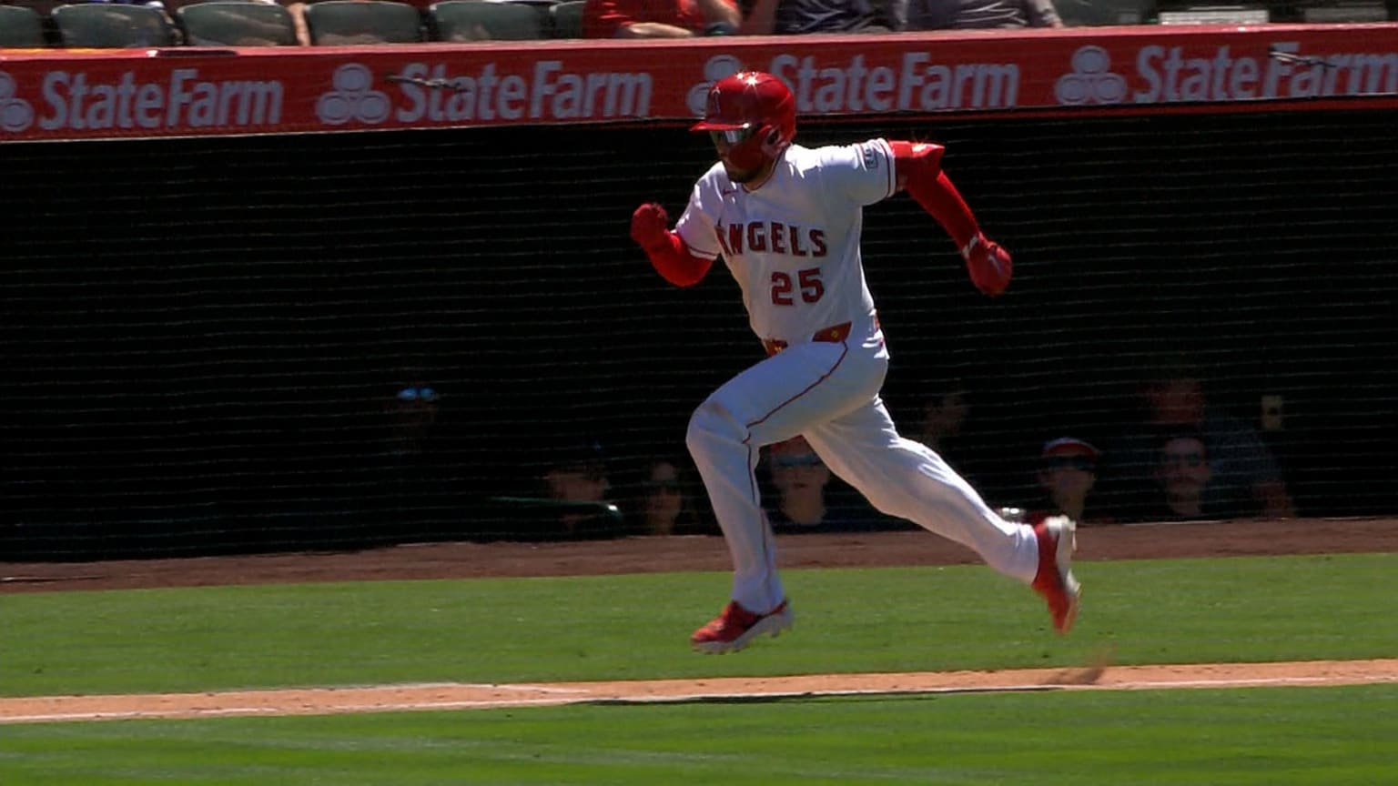 Travis d'Arnaud exits due to injury | 05/06/2026 | Los Angeles Angels