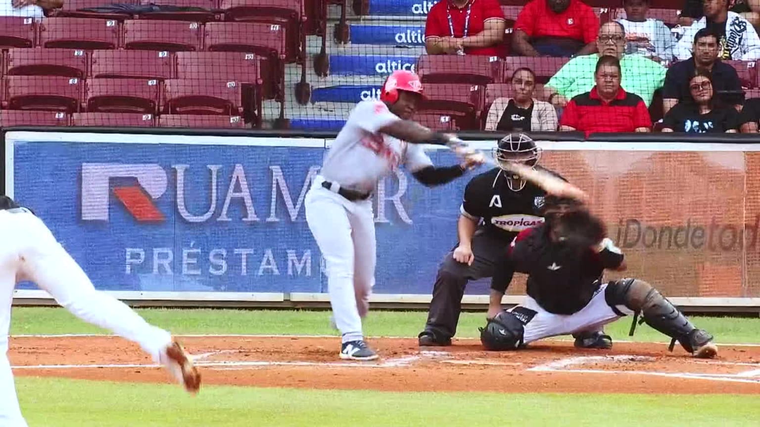 Hector Rodriguez's three-hit outing | 11/09/2024 | Cincinnati Reds