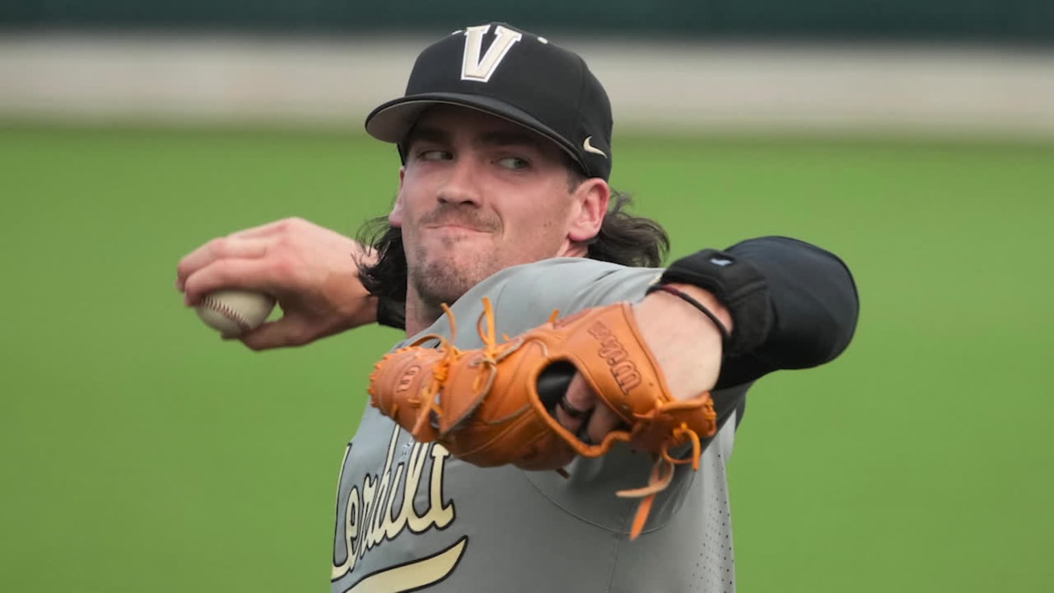 Draft Report: Patrick Reilly, college pitchers | 06/24/2023 | MLB.com