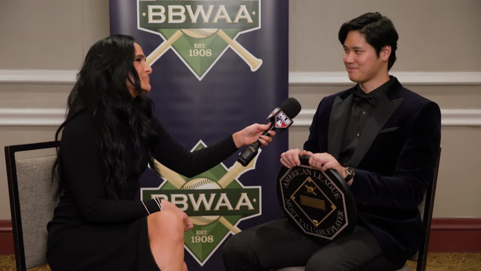 Ohtani at the BBWAA Dinner on fans from Japan and NYC | 02/03/2024 ...