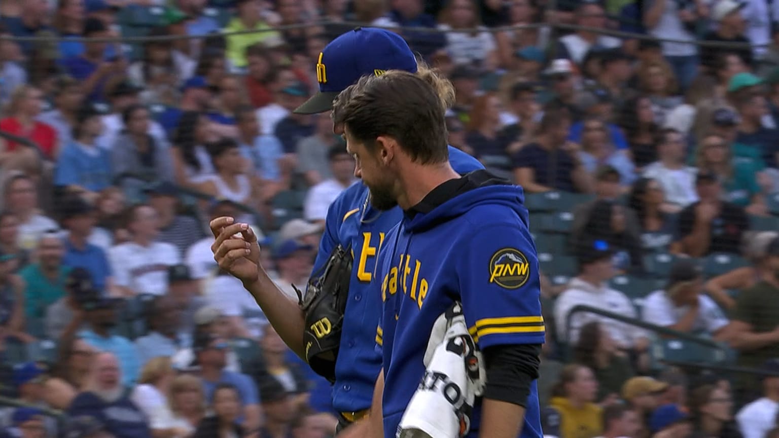 Bryce Miller Exits Due To A Blister In The 4th Inning 06 30 2023