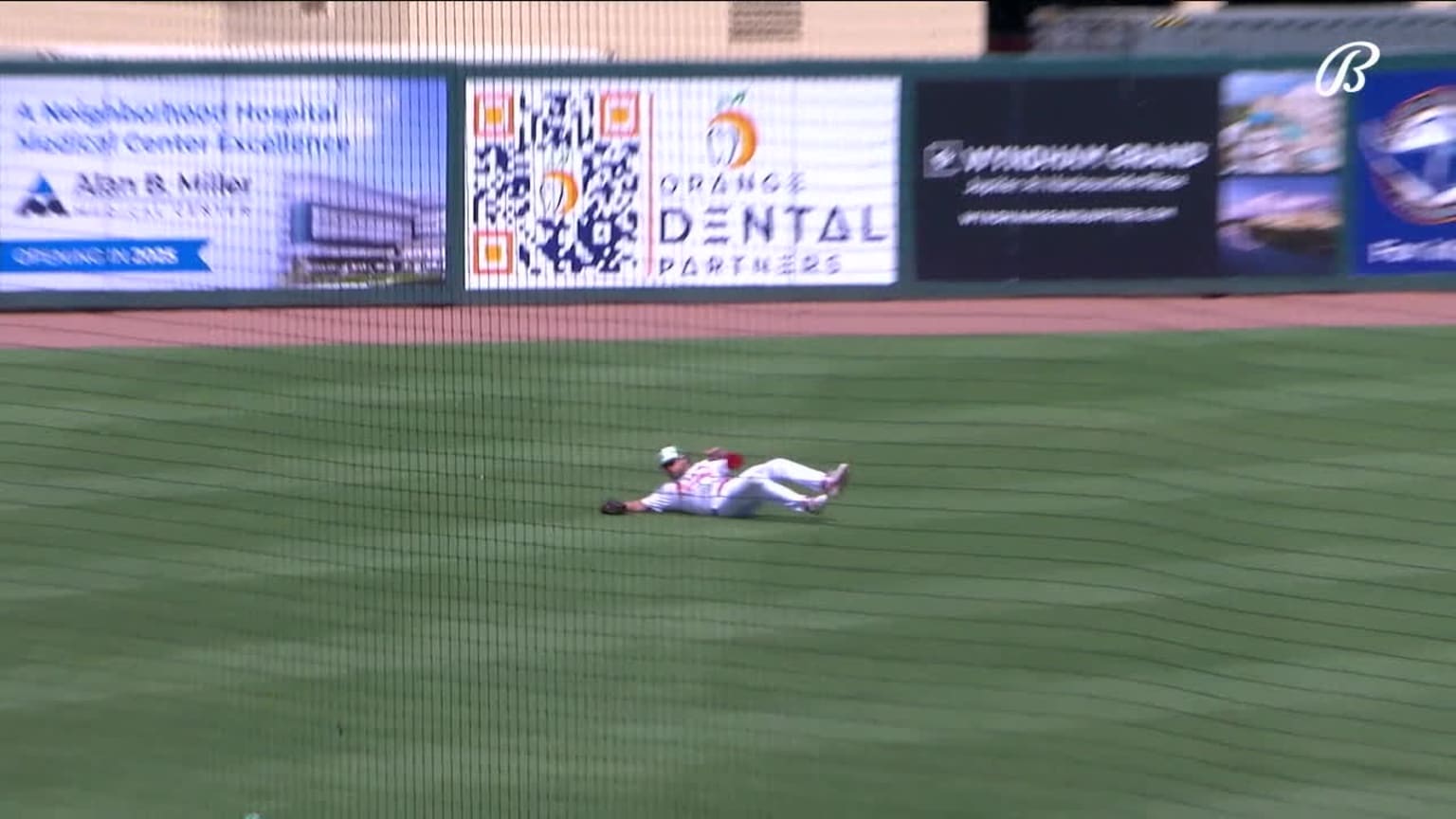 Alec Burleson makes a slick sliding grab in left | 03/17/2024 | St ...