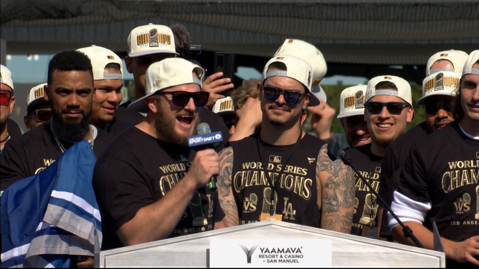 Max Muncy on the great support of the Dodgers' fans | 11/01/2024 ...