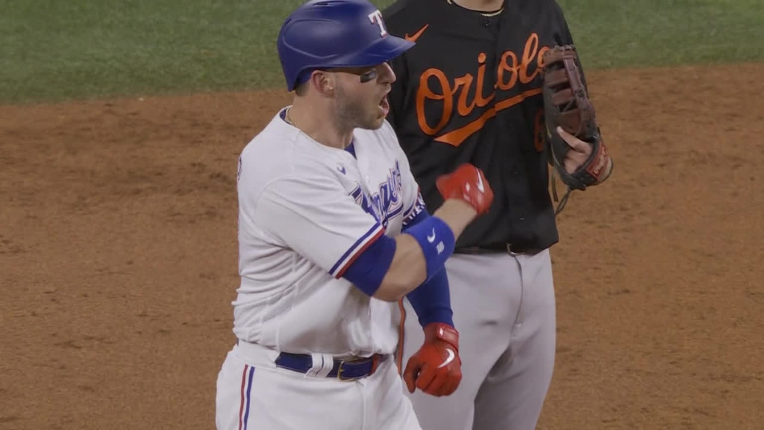 Mitch Garver drives home two runs with a double | 10/10/2023 | Texas Rangers