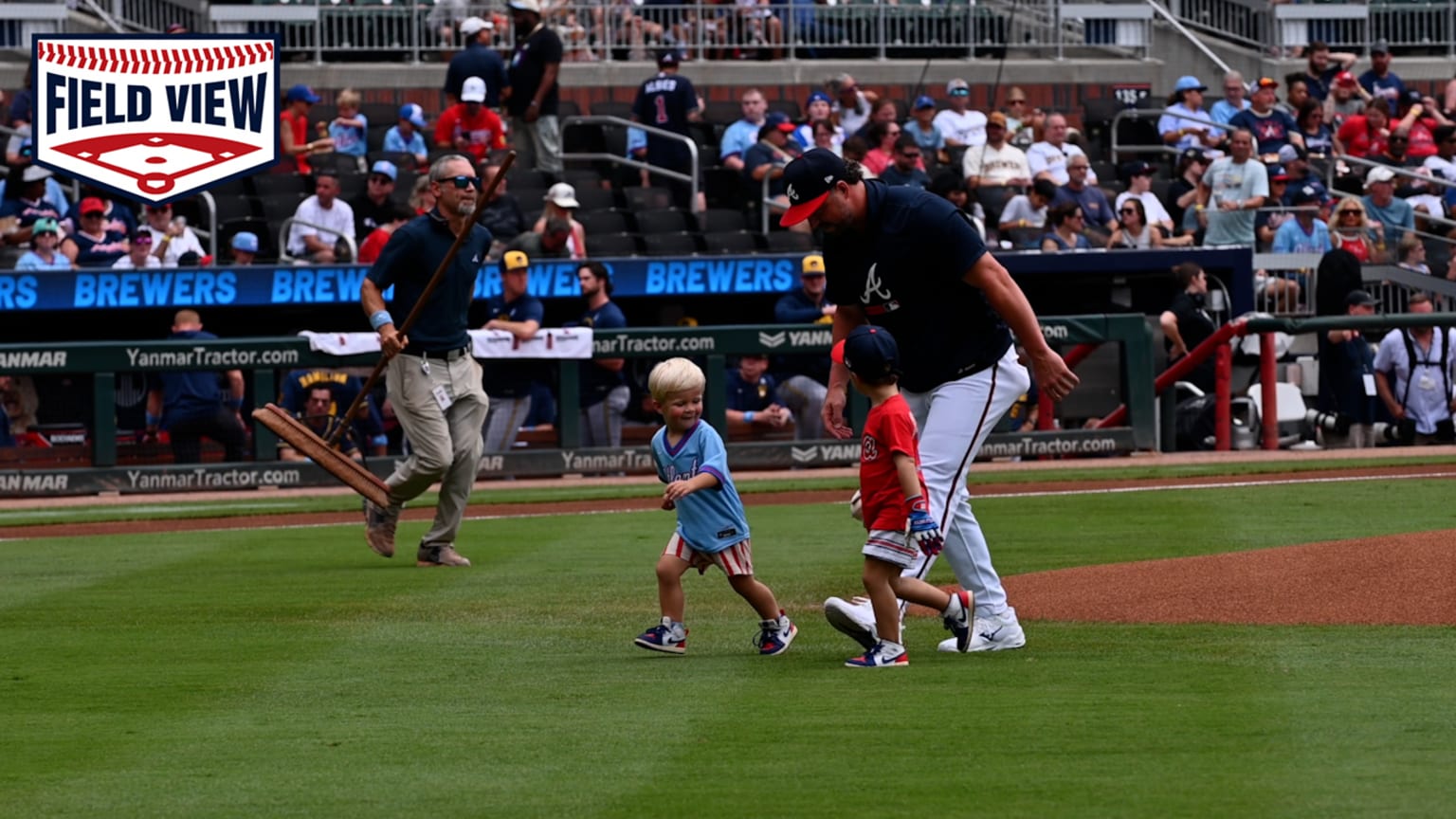 Field View: Kyle Farmer and sons deliver game ball | 06/21/2026 | MLB.com