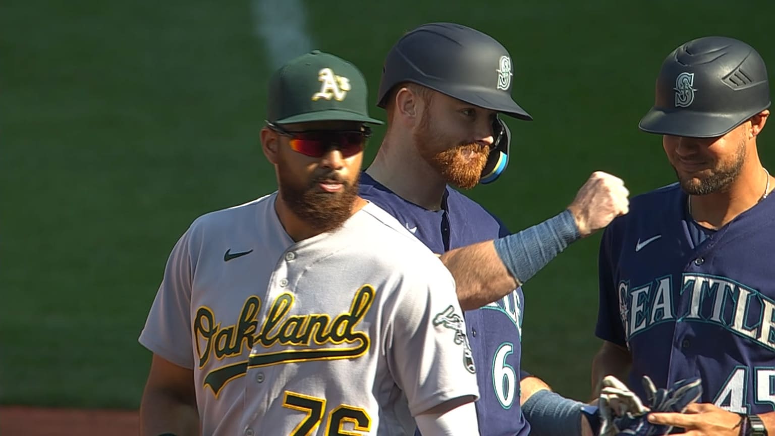 Brian O'Keefe gets first career big league hit | 10/01/2022 | Seattle ...