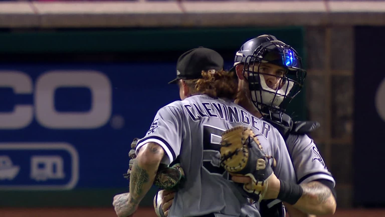 Mike Clevinger finishes a complete game | 09/18/2023 | Chicago White Sox