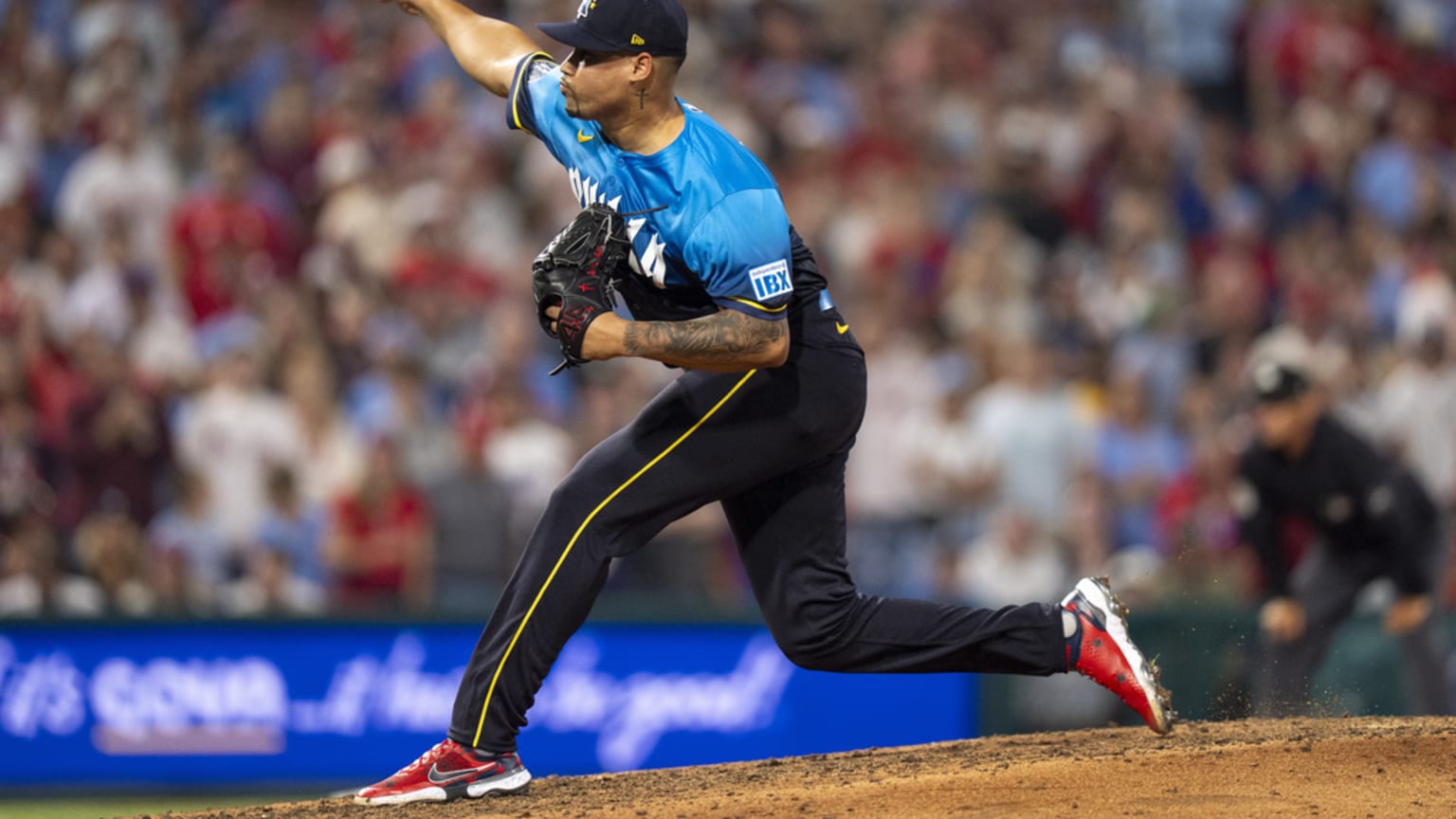 Jhoan Duran logra su primer salvado con los Filis | 01/08/2025 | Lasmayores.com