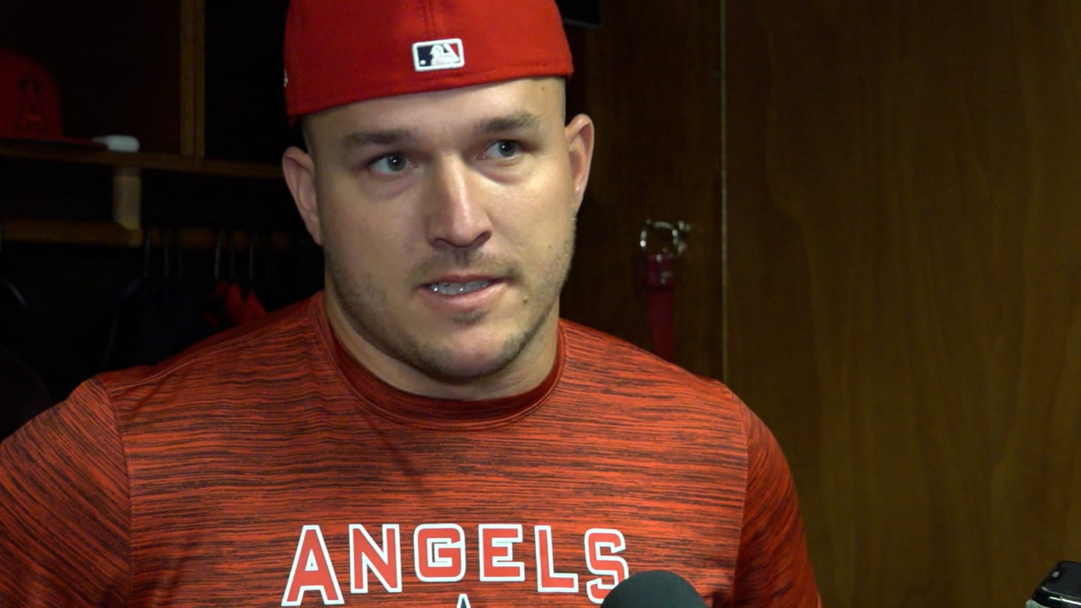 Mike Trout thanks Angels' owner Arte Moreno | 08/23/2022 | Los Angeles ...