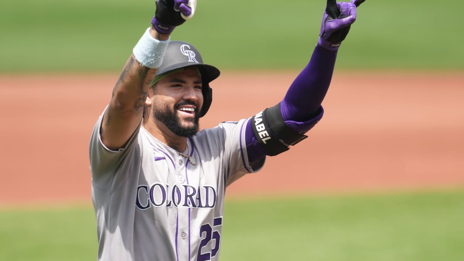 Warming Bernabel's first career home run | 07/27/2025 | MLB.com