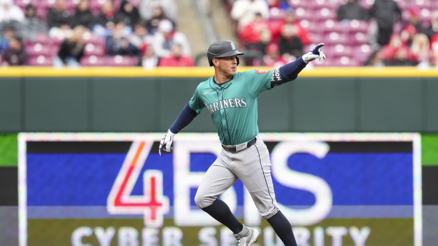 Dylan Moore's two-homer, four-RBI game | 04/15/2025 | Seattle Mariners