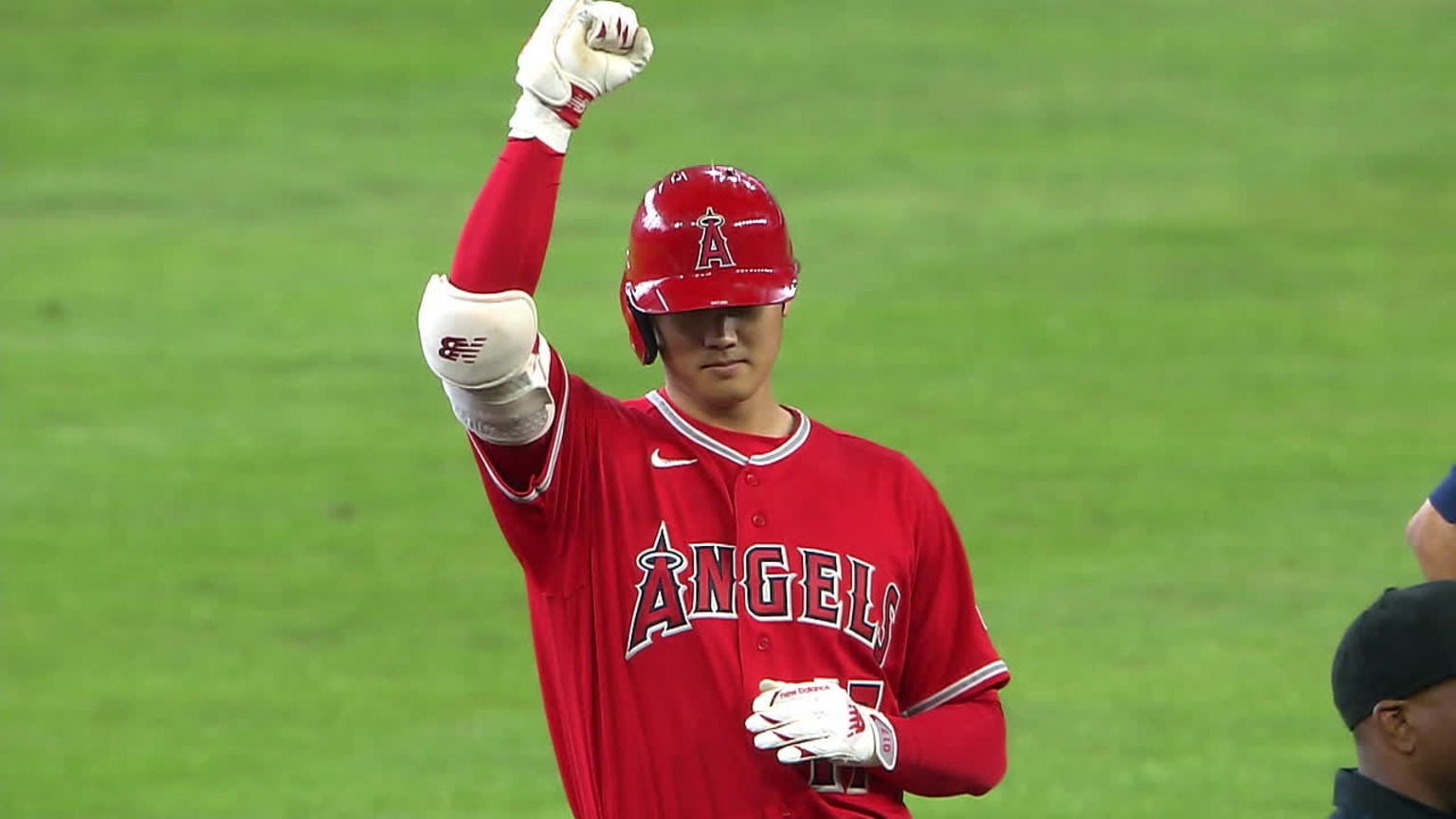 Shohei Ohtani laces a go-ahead double to right field | 06/04/2023 | MLB.com