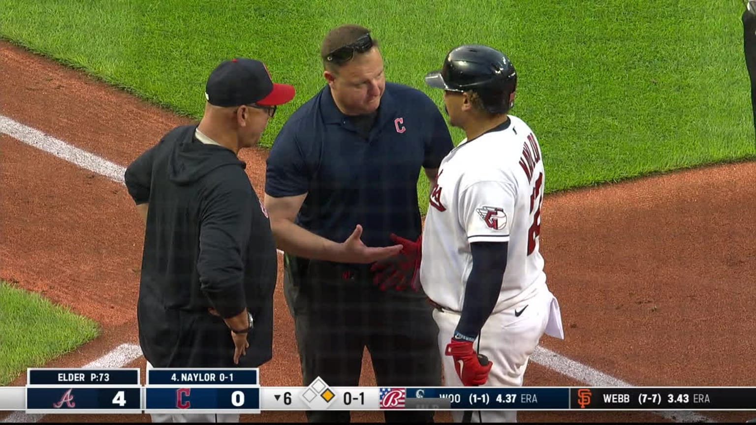 Josh Naylor leaves the game due to a sore right wrist | 07/03/2023 ...