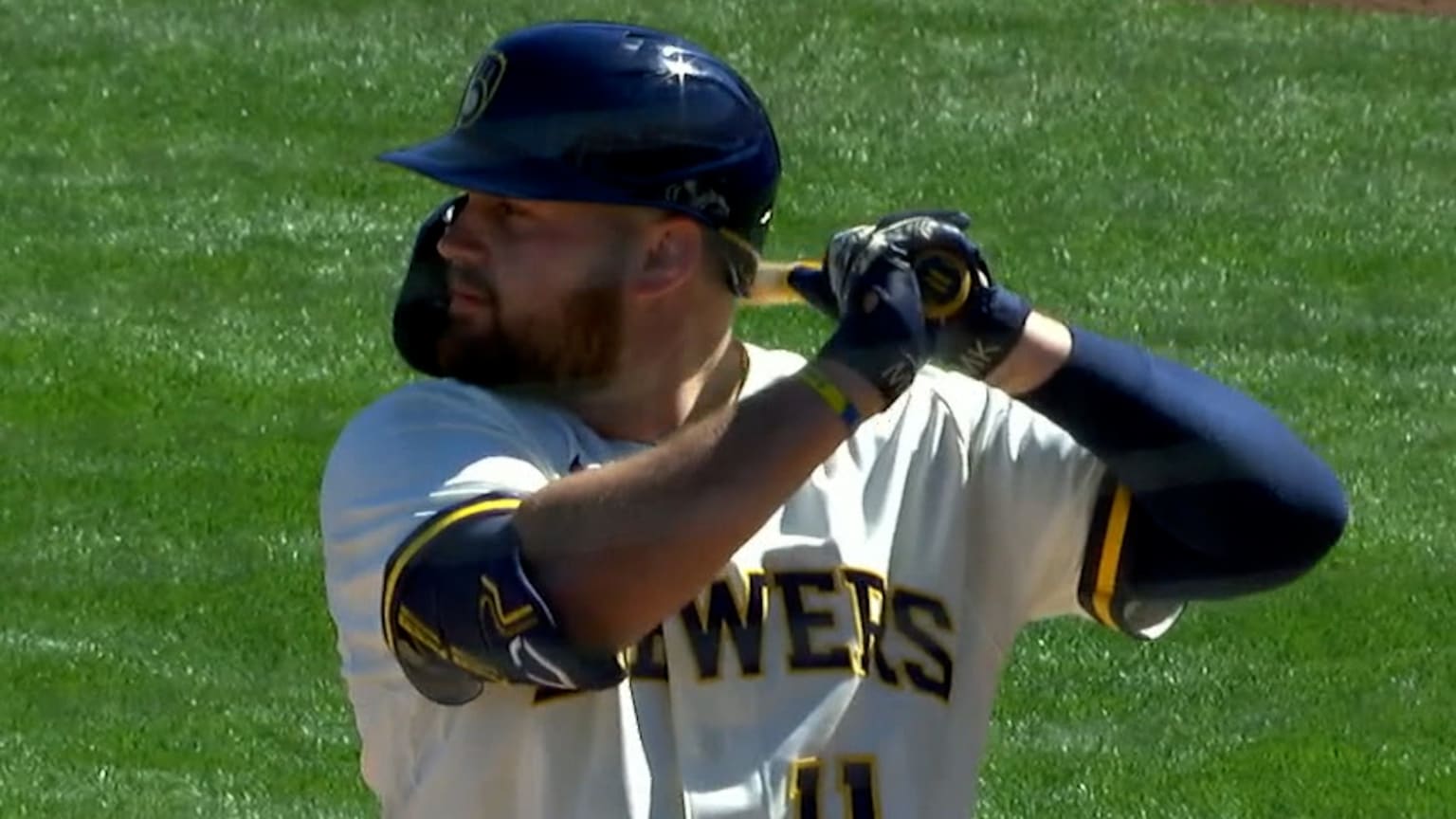 Rowdy Tellez cranks a solo homer to center field | 02/25/2023 ...