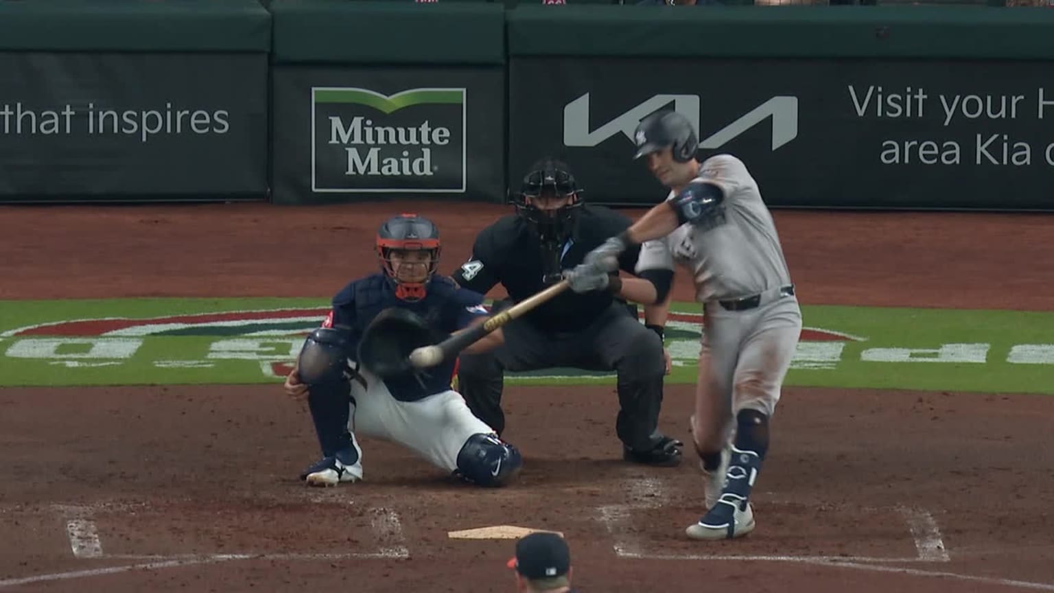 Jon Berti hits his first RBI as a Yankee | 03/31/2024 | New York Yankees