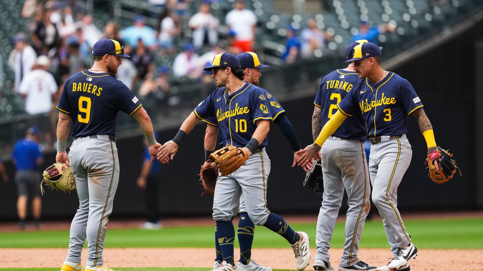 Isaac Collins records the final out | 07/02/2025 | Milwaukee Brewers