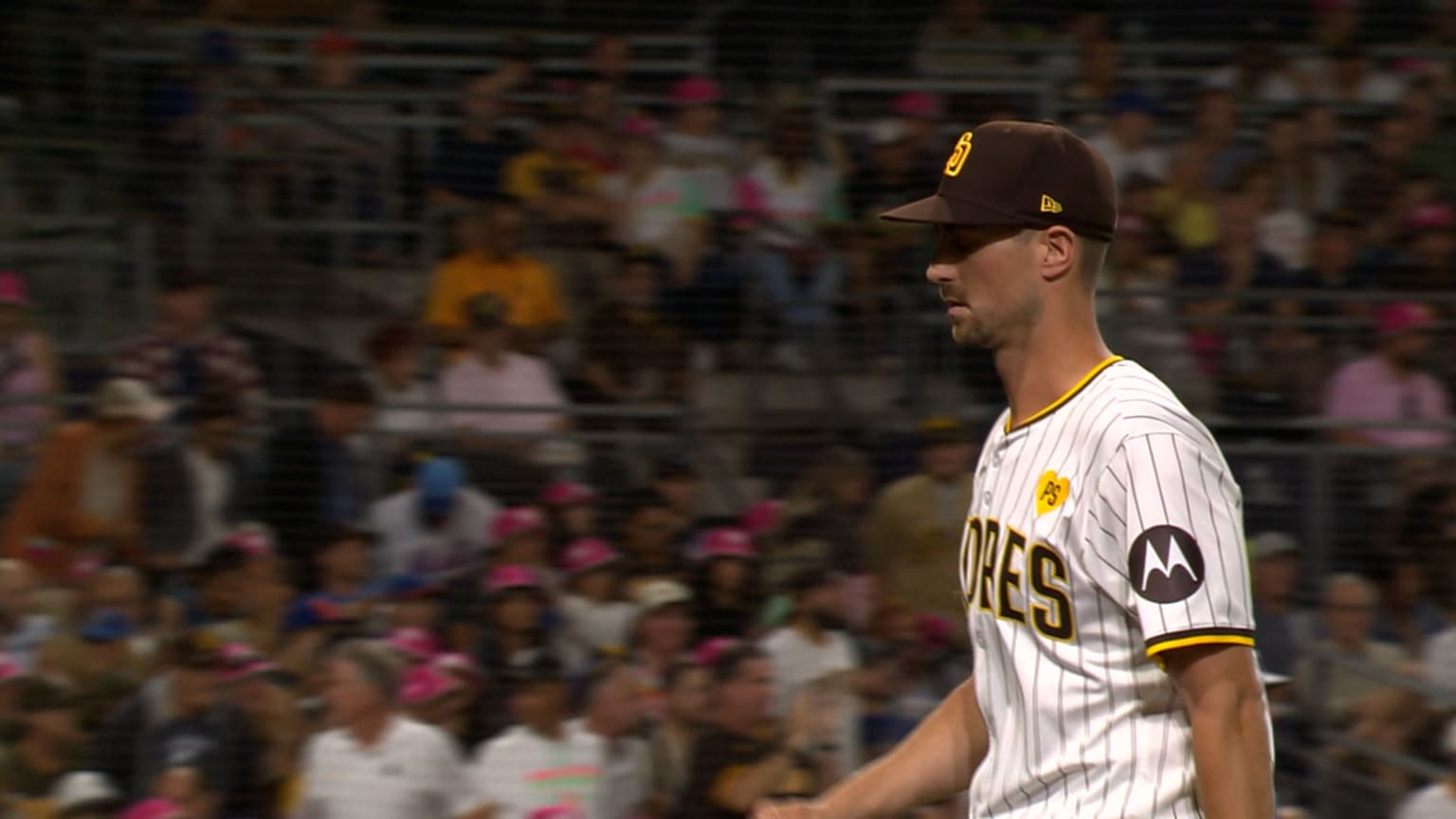 Bryan Hoeing leaves two runners on in 7th | 08/22/2024 | San Diego Padres