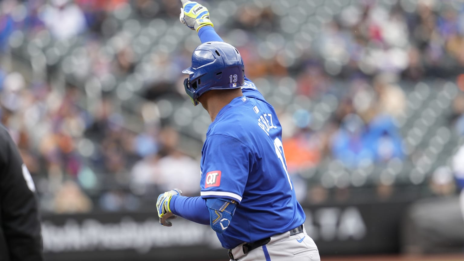 Salvador Perez's 250th home run | 04/13/2024 | Kansas City Royals