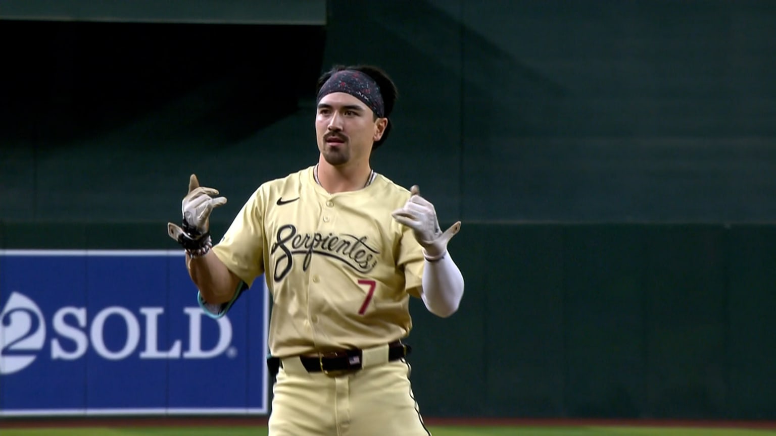 Corbin Carroll's triple in the 9th | 08/13/2024 | Arizona Diamondbacks