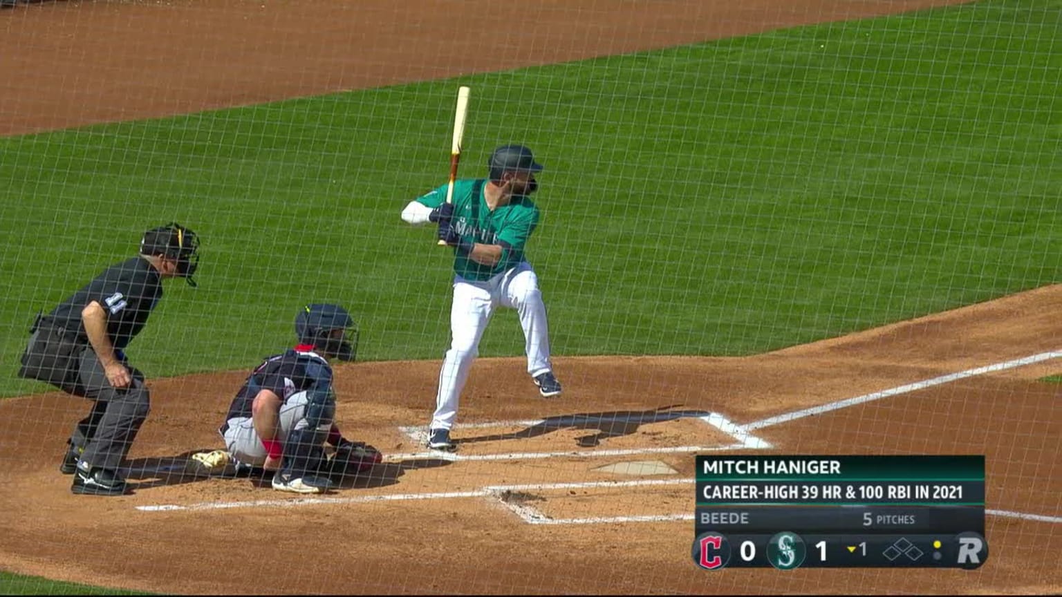 Mitch Haniger belts a solo home run | 02/25/2024 | Seattle Mariners