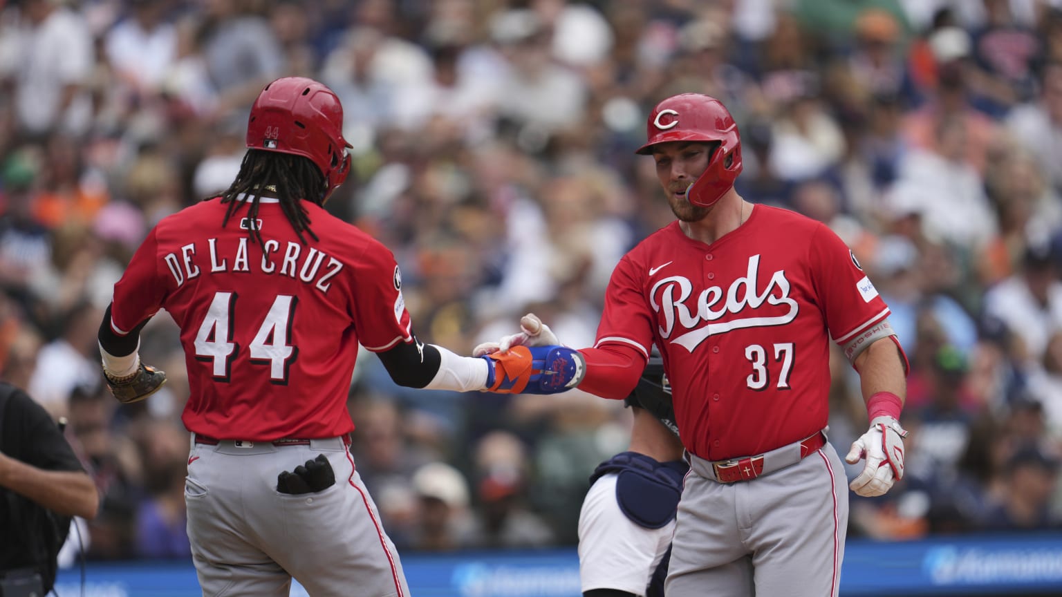 The Reds score six runs in the 5th inning | 06/14/2025 | MLB.com