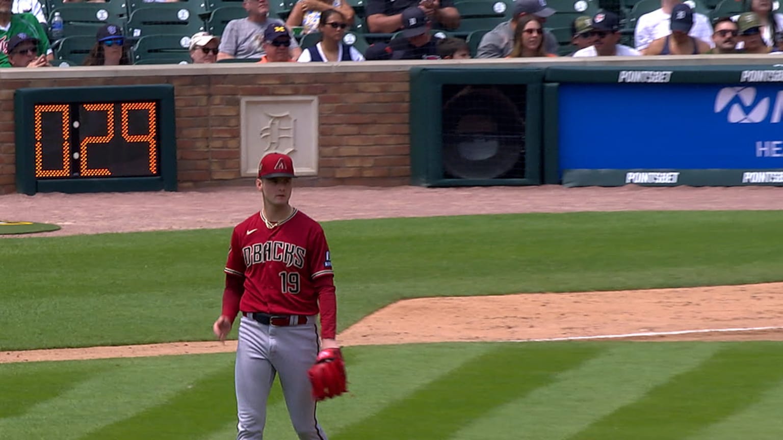 Ryne Nelson poncha a 4 en su apertura ante los Tigres | 10/06/2023 ...